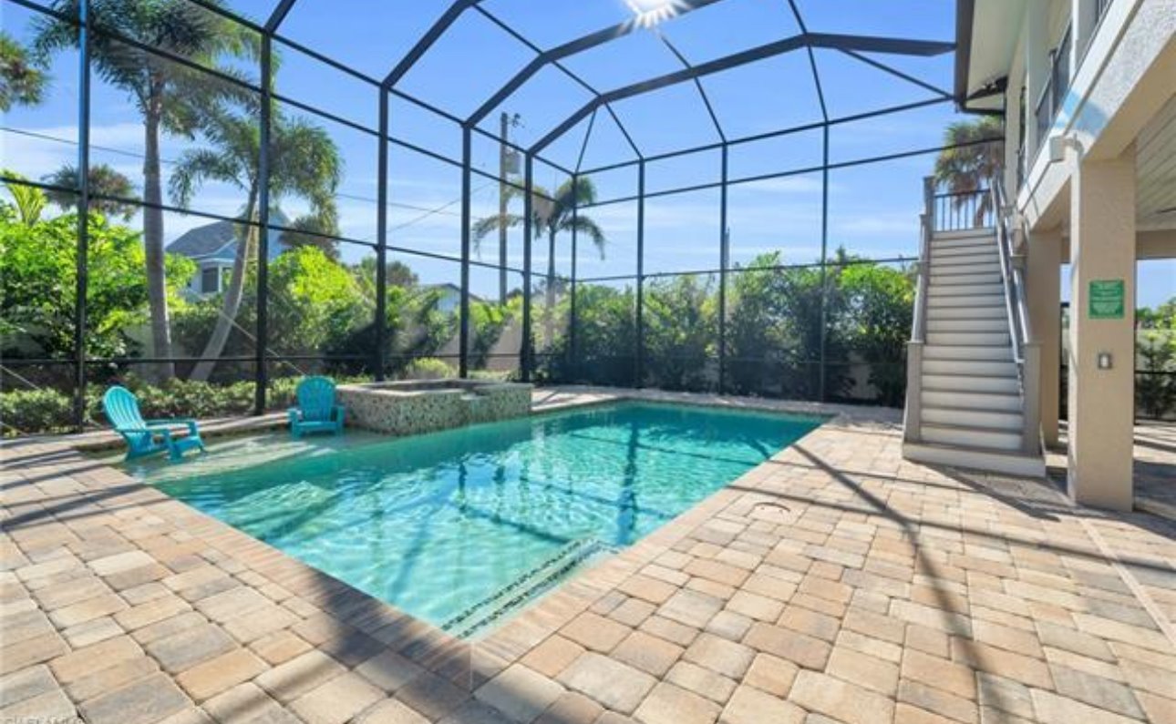 Breathtaking Gulf Views And Private Pool - Stunning Beach Retreat - Fort Myers Beach, FL