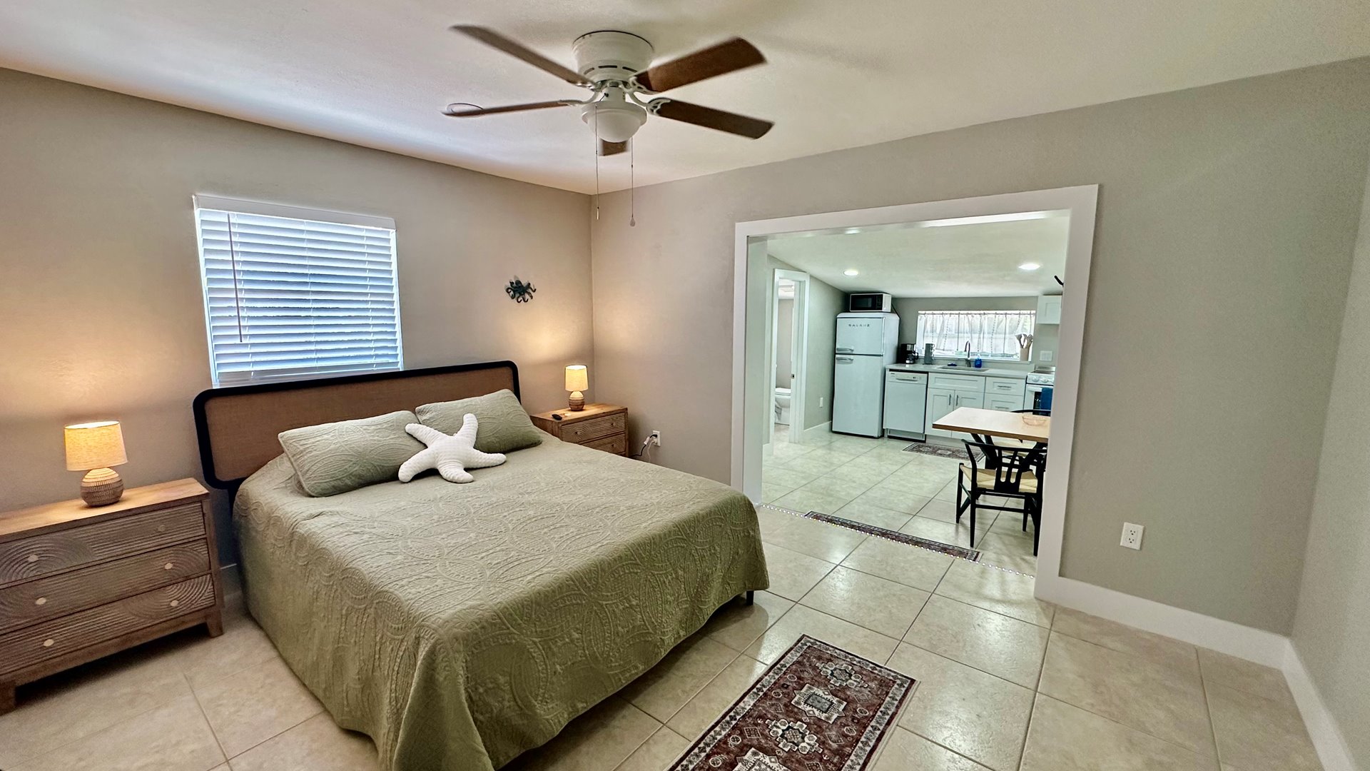 Turtle Nest Beach Studio - Quick Walk To Beach - Fort Myers Beach, FL